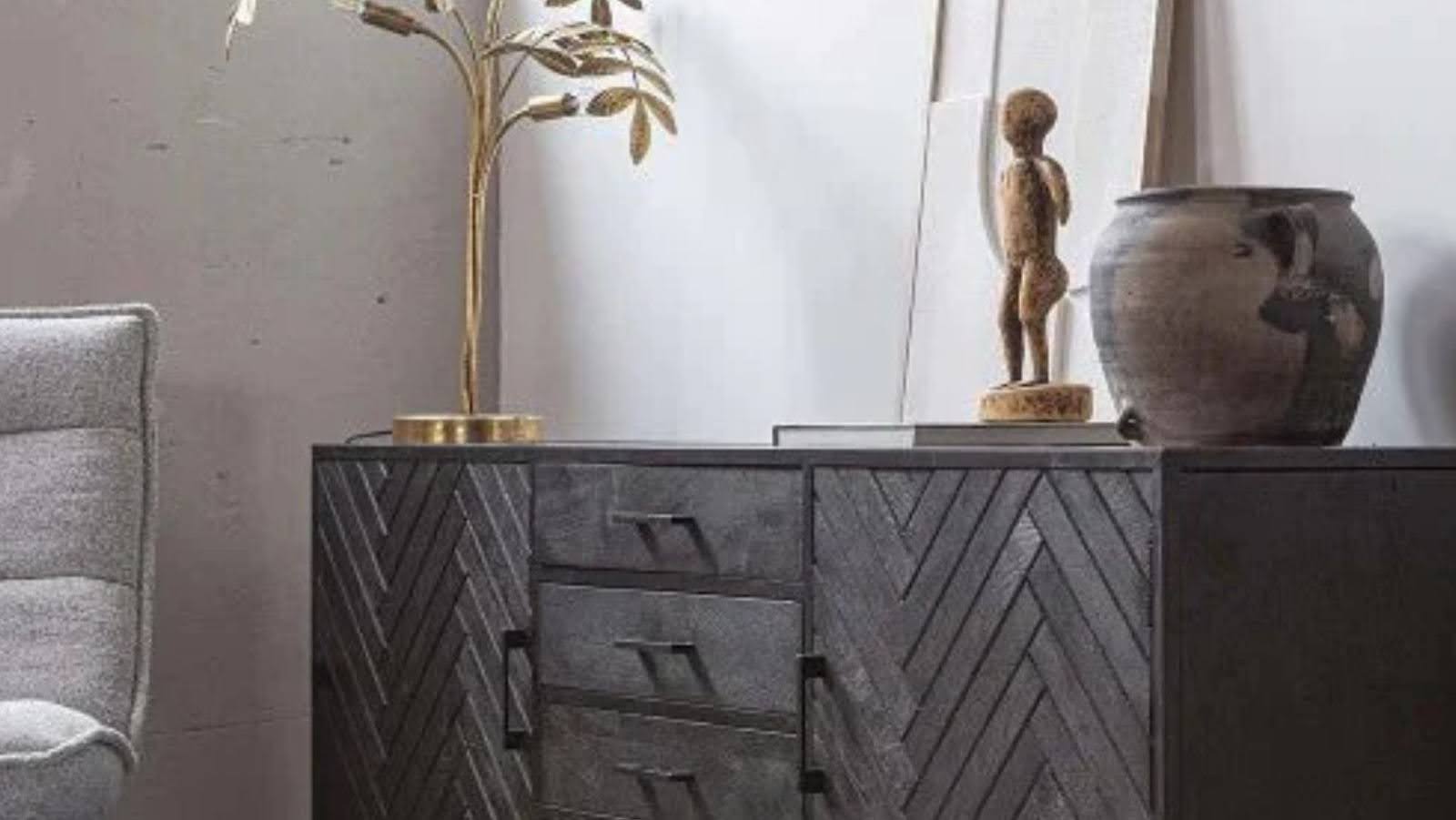 Mango Wood Furniture in Modern Architecture - Kdarchitects